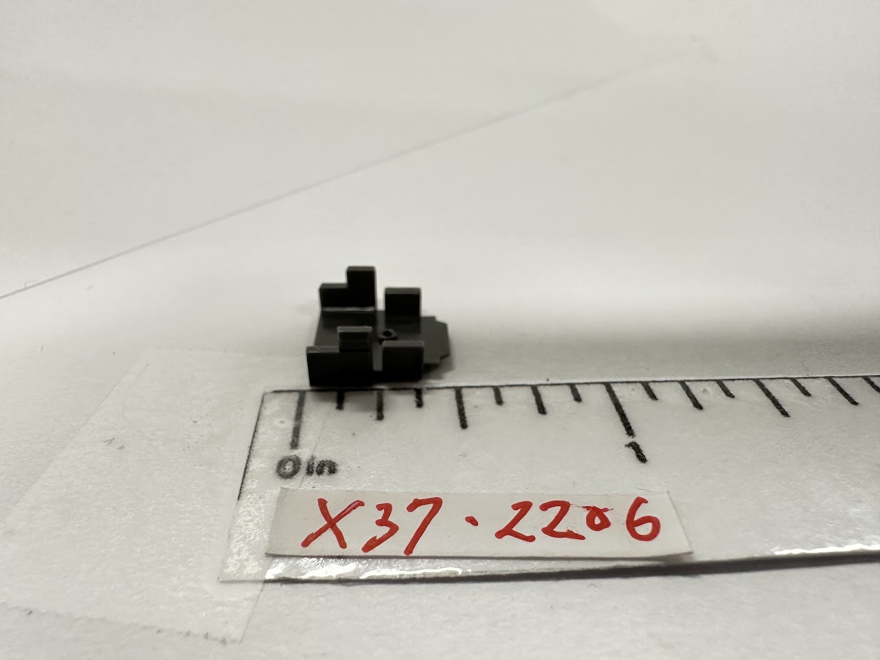 P42 Coupler Box (Dark Gray) (HO-Scale) – Kato USA Online Store