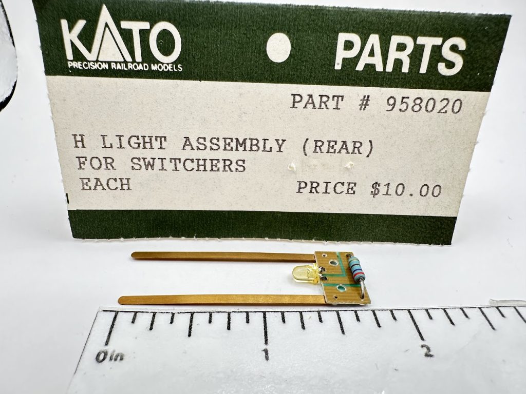 Circuit Board with Amber LED Light (Switcher Rear) (HO-Scale) – Kato ...