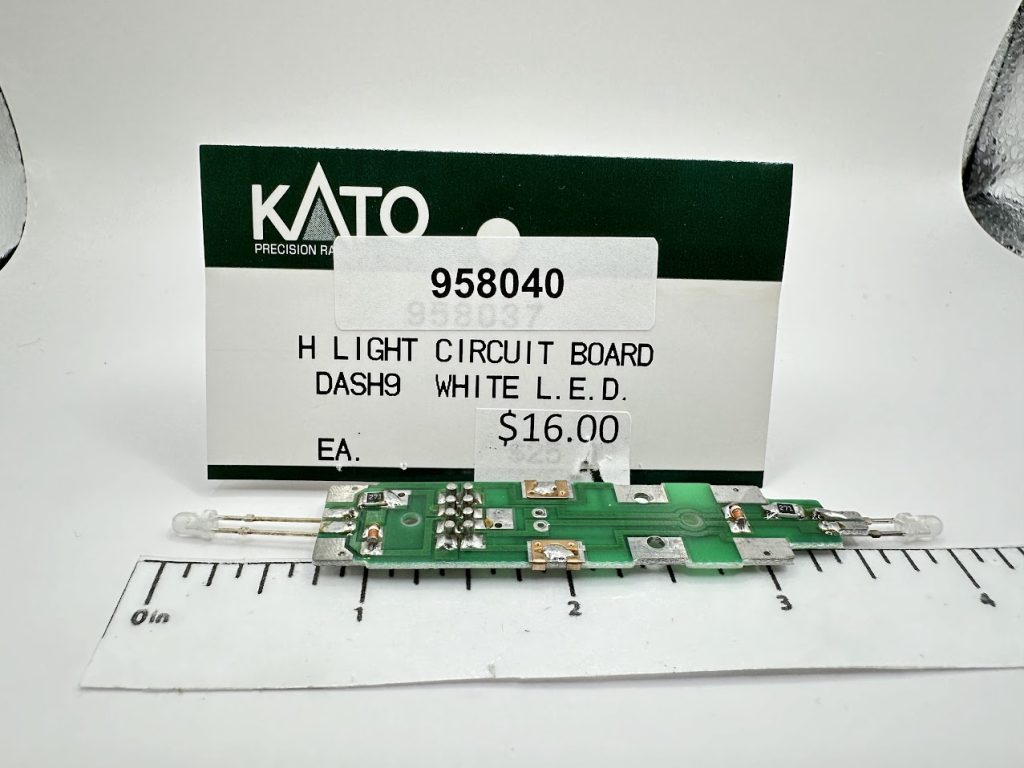 Circuit Board with white LED Lights (HO-Scale) – Kato USA Online Store