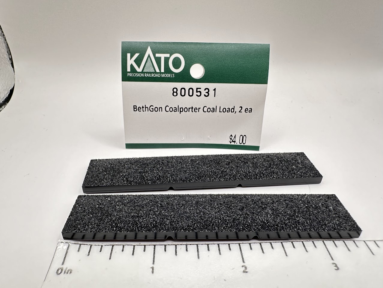 BethGon Coalporter Coal Load (N-Scale) – Kato USA Online Store