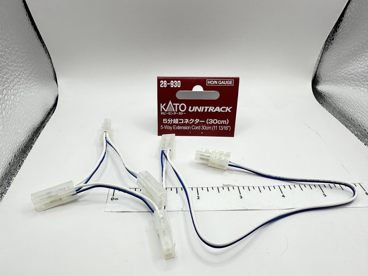 New (to me?) Unitrack wiring product | TrainBoard.com - The Internet's Original